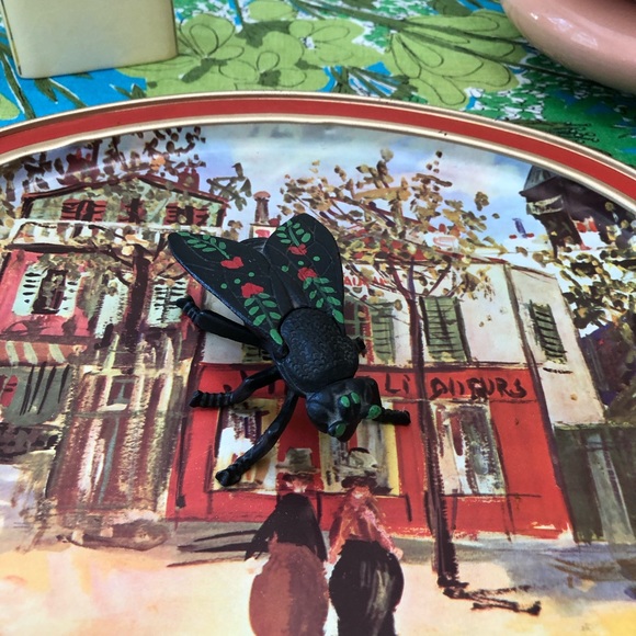 Vintage | Accents | Vintage Cast Iron Decorative Fly Trinket Box | Poshmark